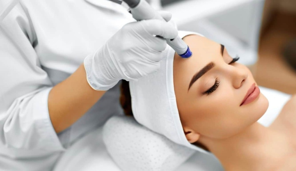 All you need to know about Hydro Boost Facial Treatment | Lemontrend